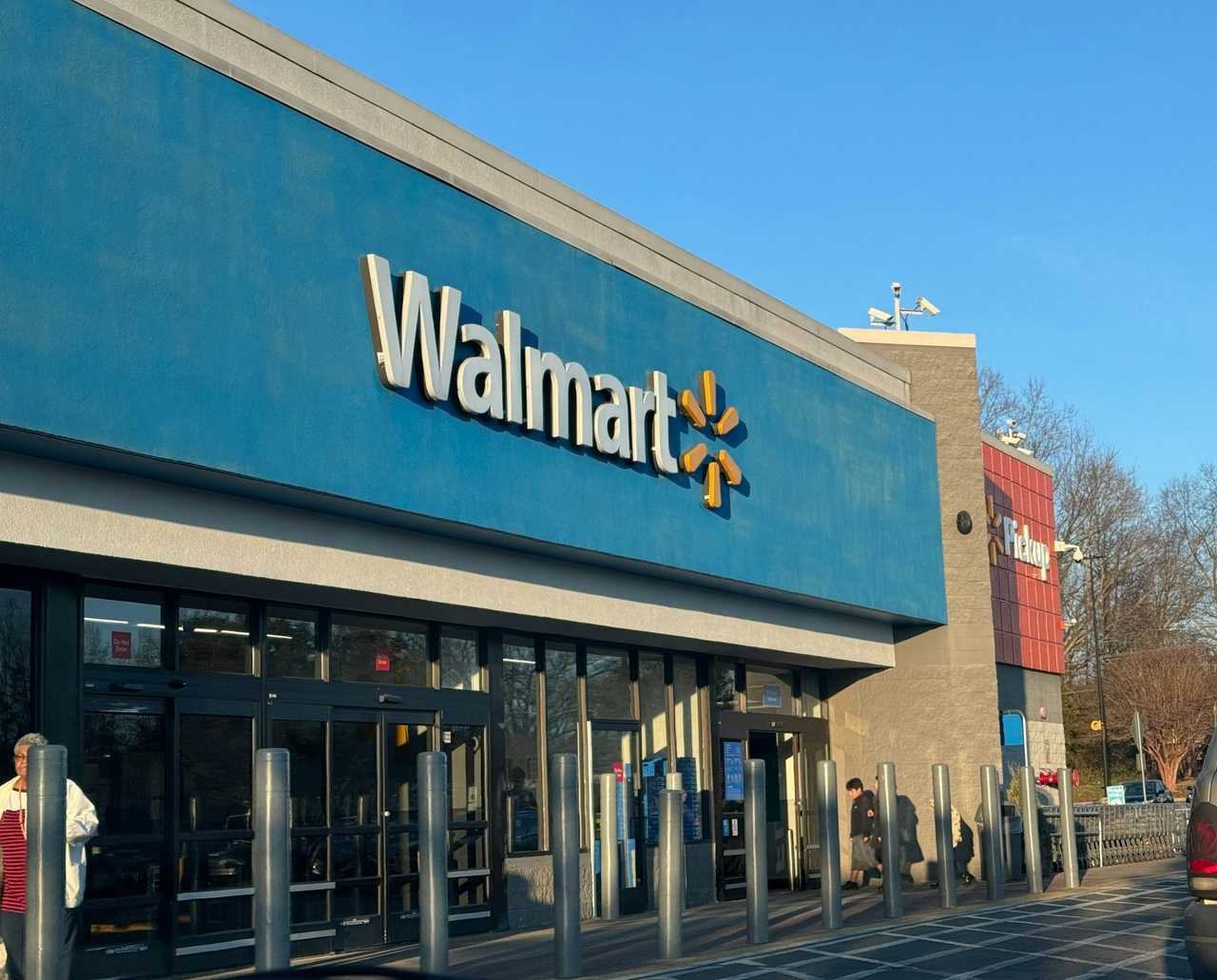 Fight between Walmart workers leaves woman stabbed outside Philly store ...