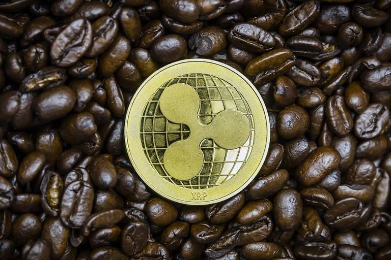 XRP ETF surpasses 900 other funds launched this year