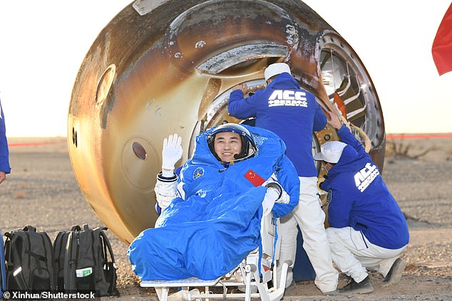 Stranded Chinese astronauts finally escape station… but at a cost