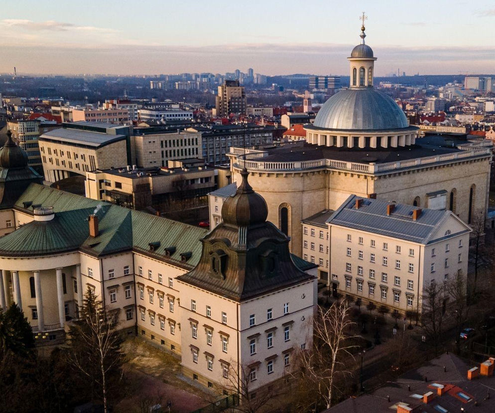 To największa archikatedra w Polsce. Symbol niepodległości i buntu ...