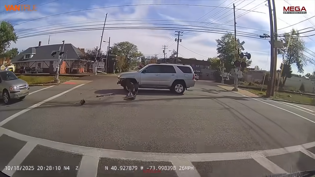 Panic Car Crash Beside Railroad Leaves Seconds