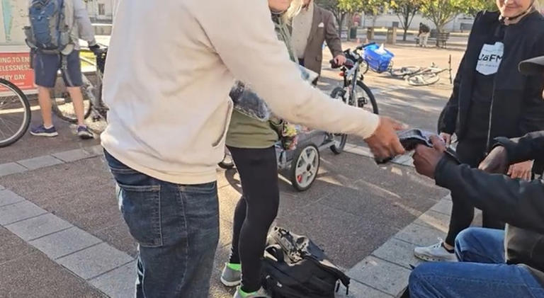 Urban Bicycle Food Ministry serves homeless in Memphis