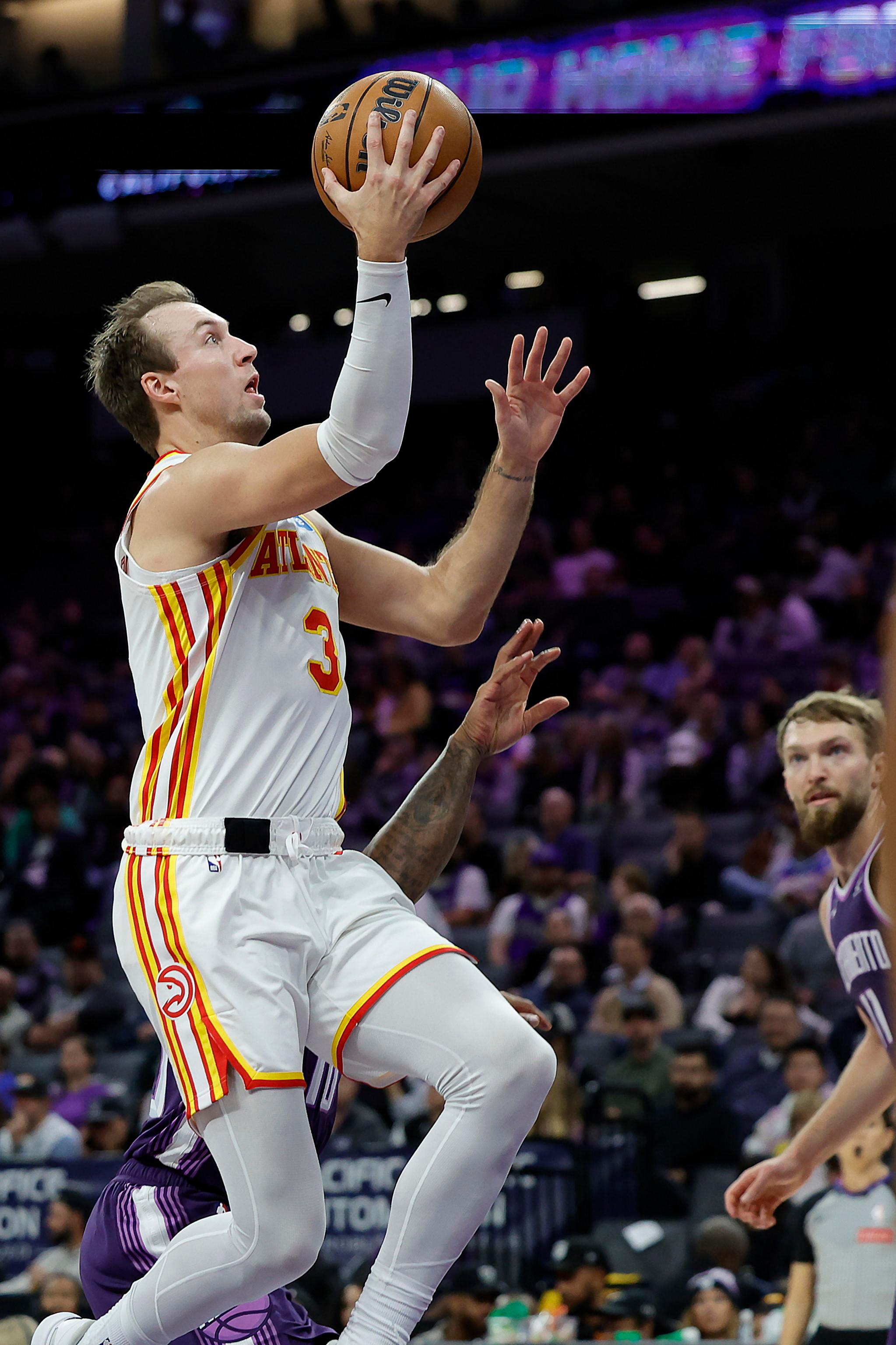 NBA, i Raptors sbancano Cleveland. Hawks di autorità contro i Jazz