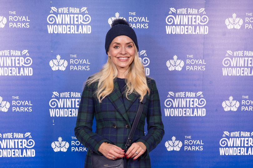 Holly Willoughby enjoys rare outing to Winter Wonderland as Vogue ...