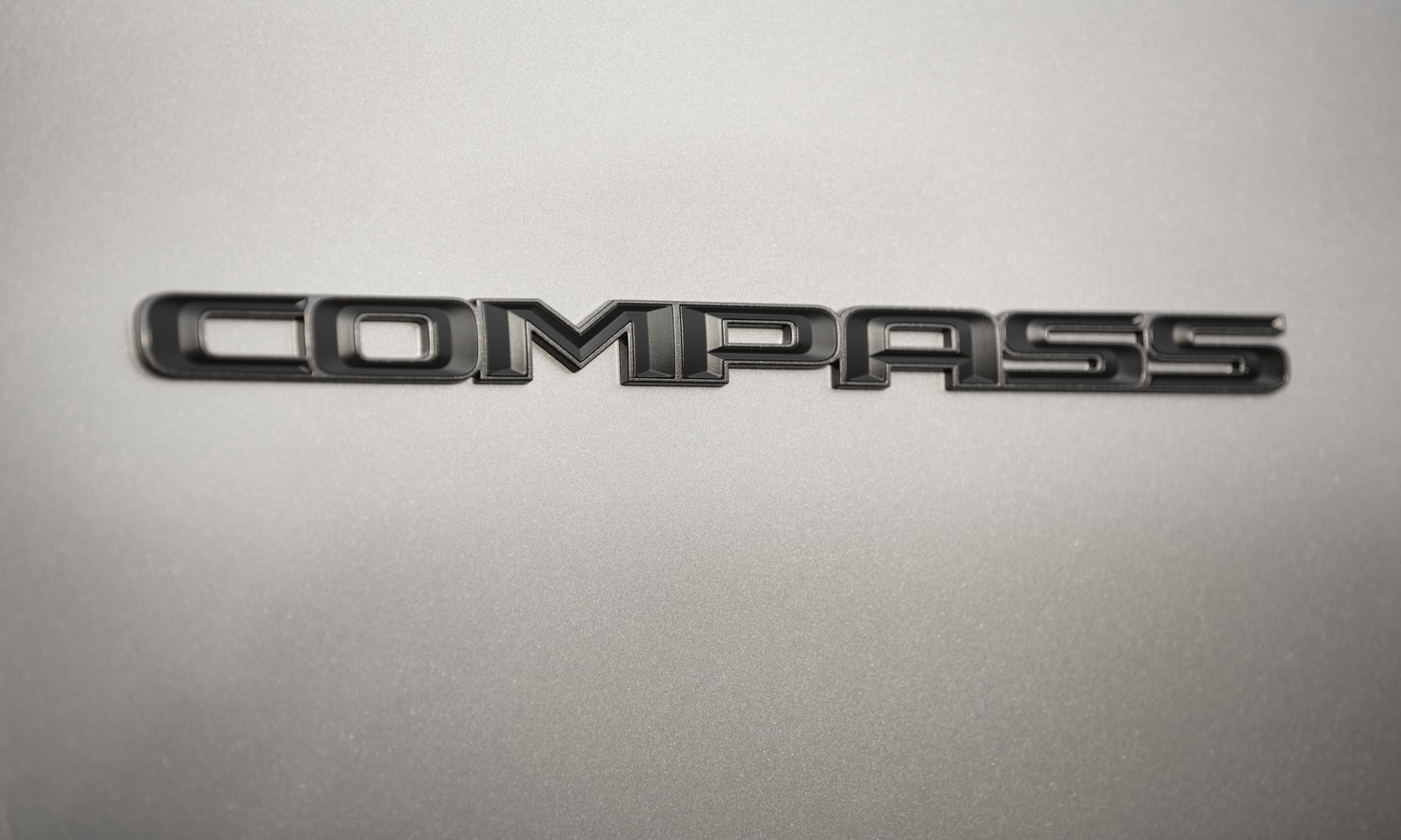 El nuevo Jeep Compass PHEV ya tiene precios oficiales en España