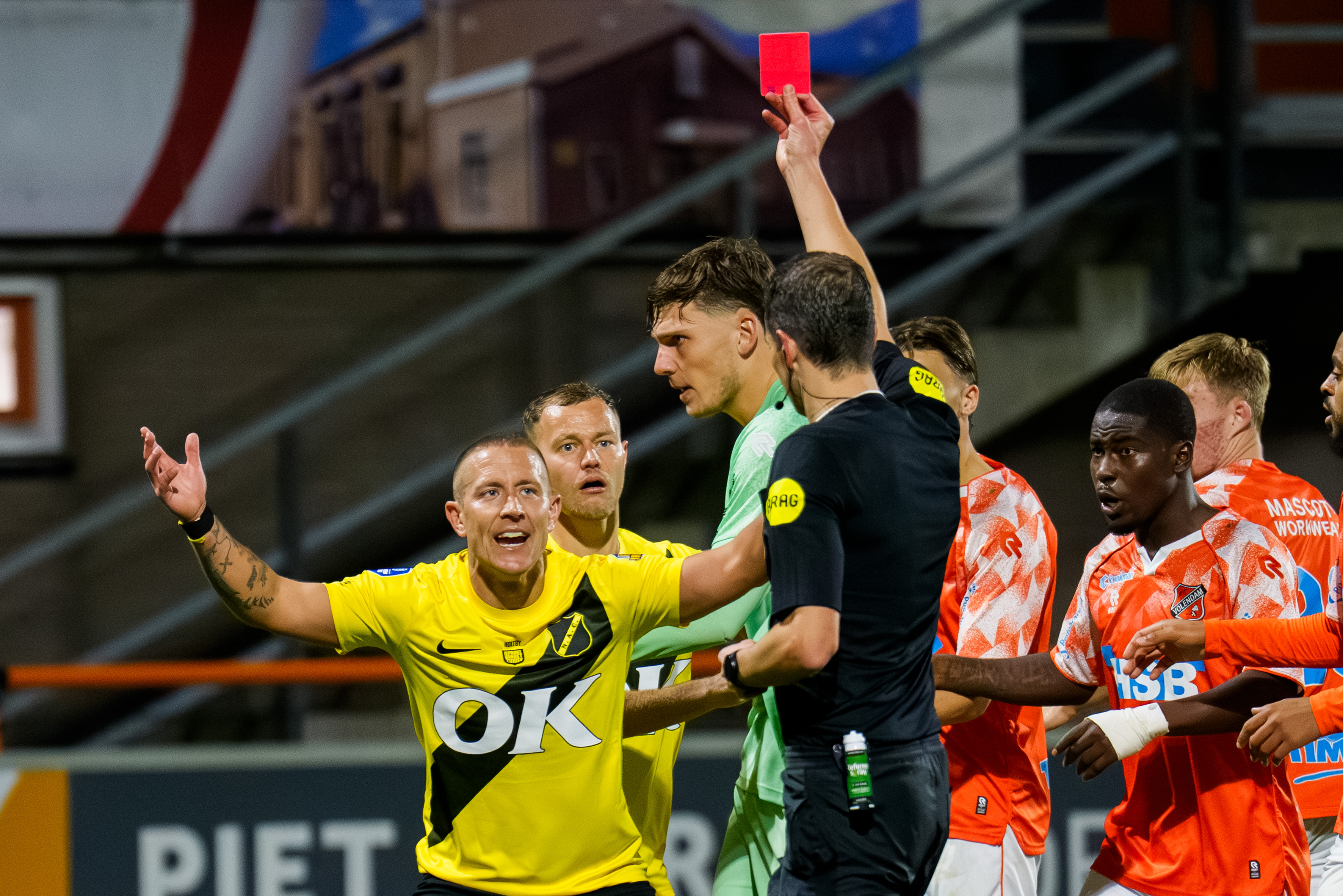 Hoger beroep NAC haalt niets uit: KNVB blijft bij beslissing over Holtby