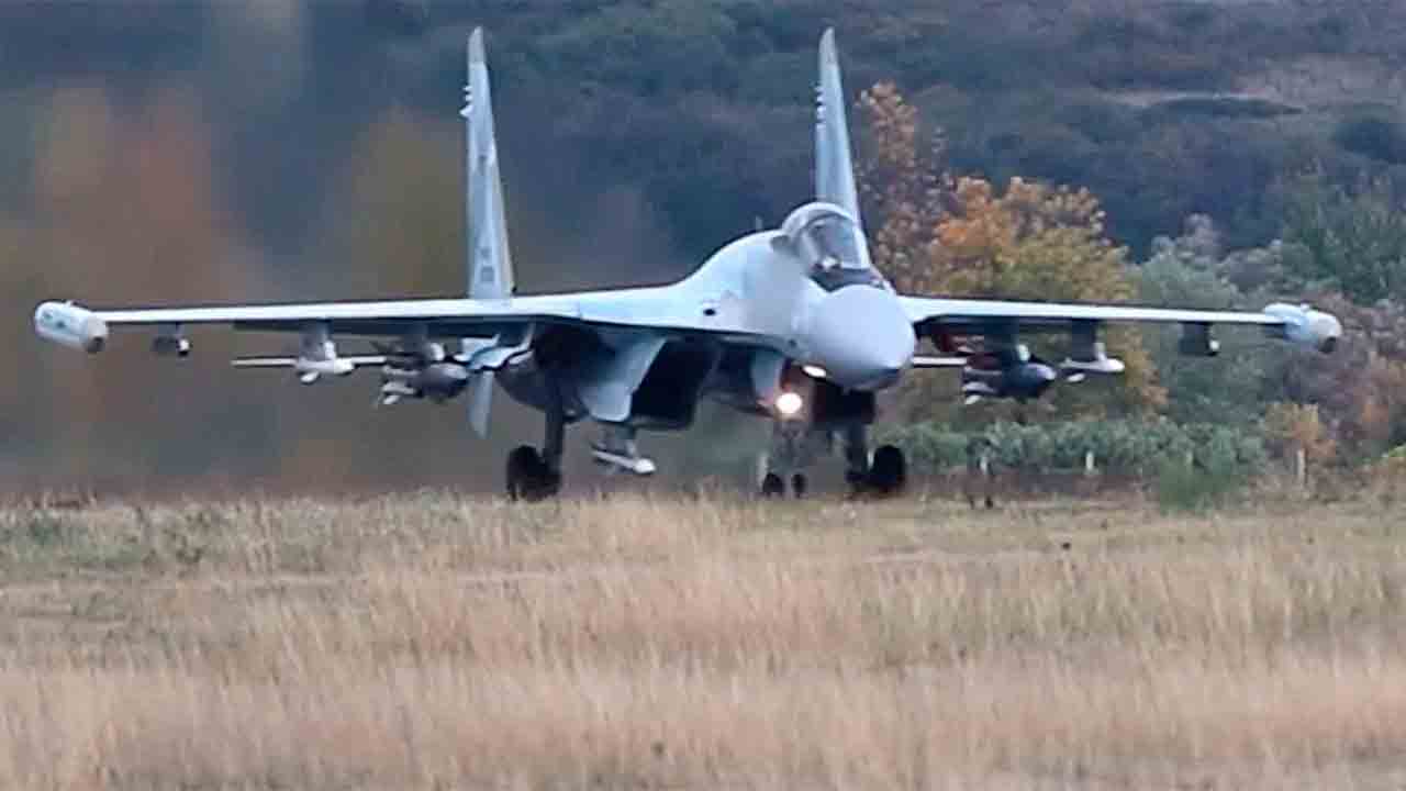 Su-35S krijgen antiradarraketten en vergroten het bereik van Russische ...