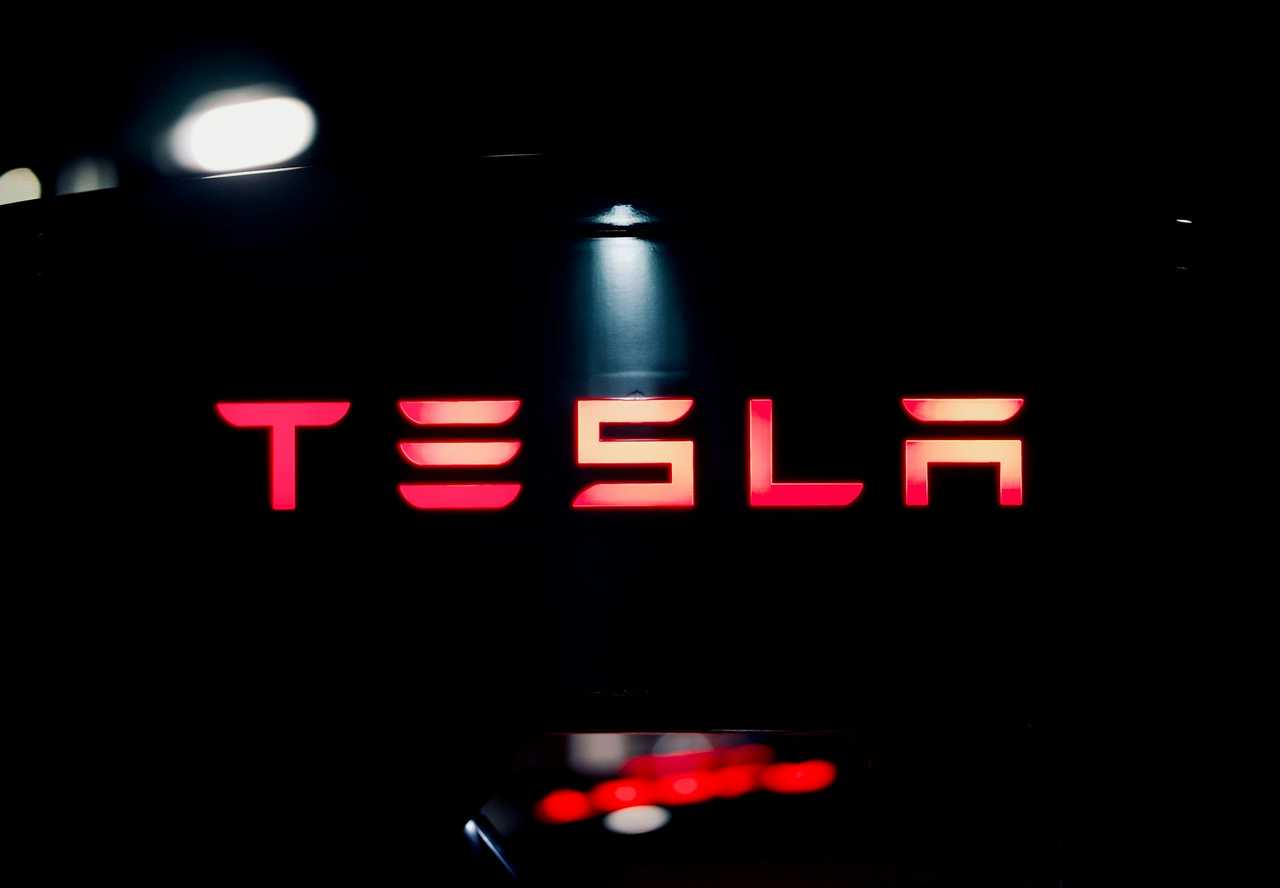Crypto-fueled rage leaves two Teslas smashed at New York showroom: Police