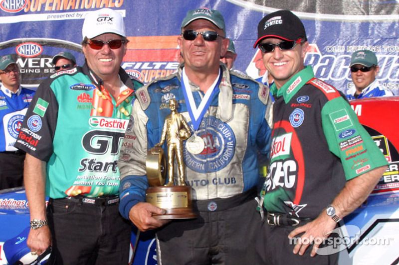 John Force retirement: Heartfelt tributes pour in for "true legend" 16 ...