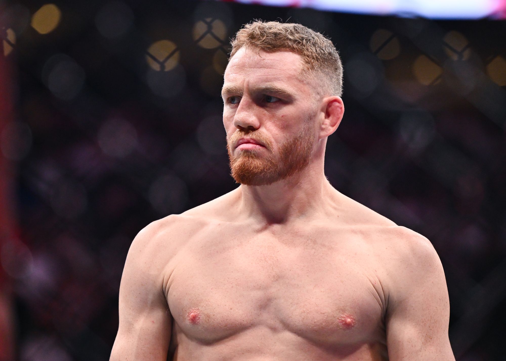 Della Maddalena survives weigh-in scare ahead of Makhachev fight