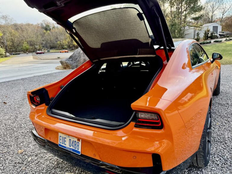 2026 Dodge Charger Sixpack: The Classic Muscle Car Is Back, Modernized ...