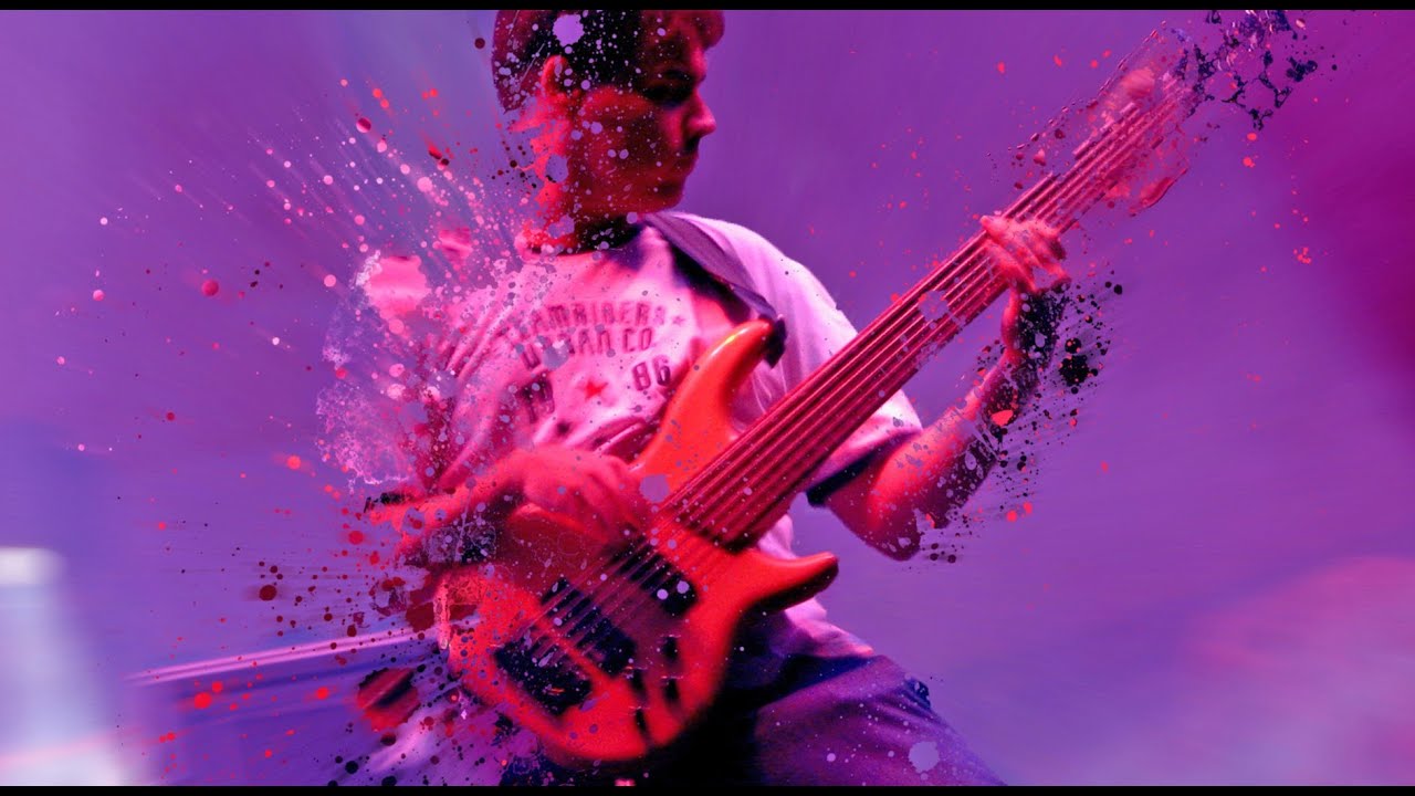 Photoshop tutorial: How to make an awesome, splatter effect from a photo