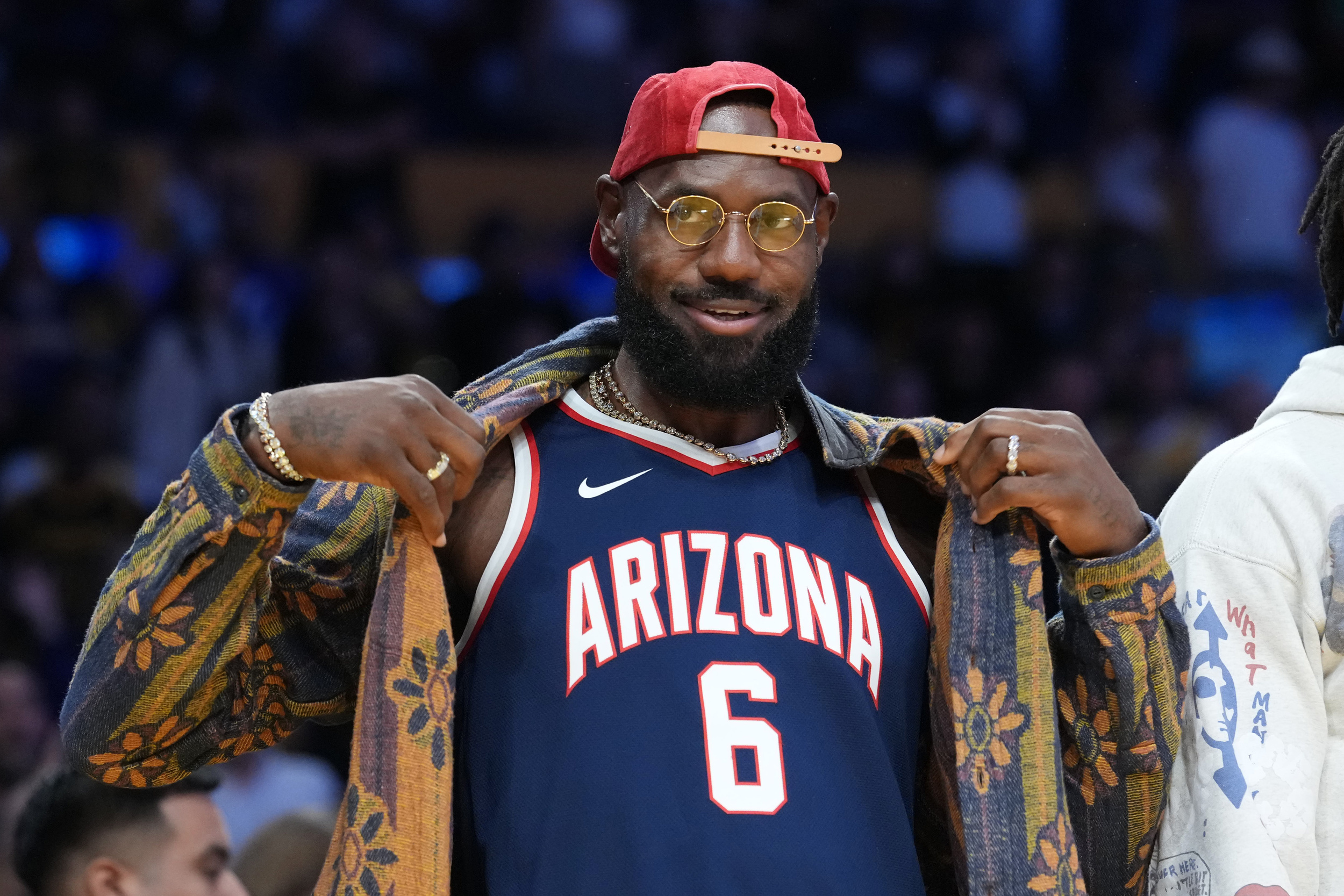 LeBron James trending toward Lakers return after G League practice run