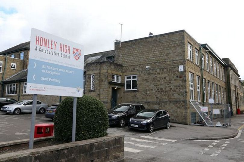 Kirklees school shuts suddenly and sends all students home