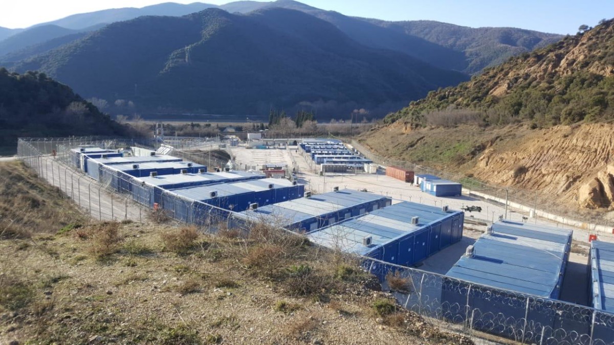 Σέρρες: Φυλάκιση και πρόστιμο στους 30 μετανάστες για την απόπειρα ...