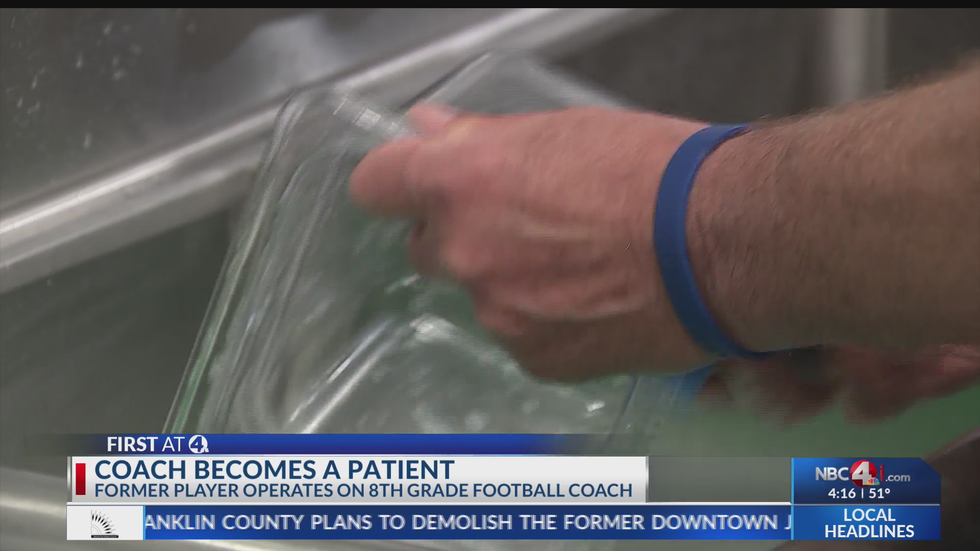 Former players helps old coach back to health