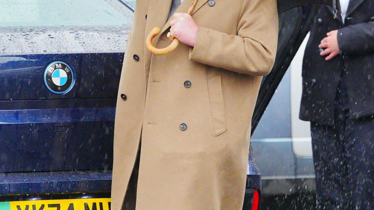 Love Island star Liam Reardon makes King laugh with gym session invite