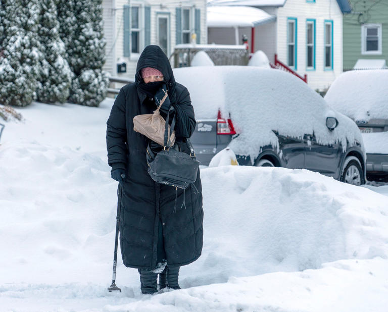 How much did it snow across northern Wisconsin on Tuesday night?
