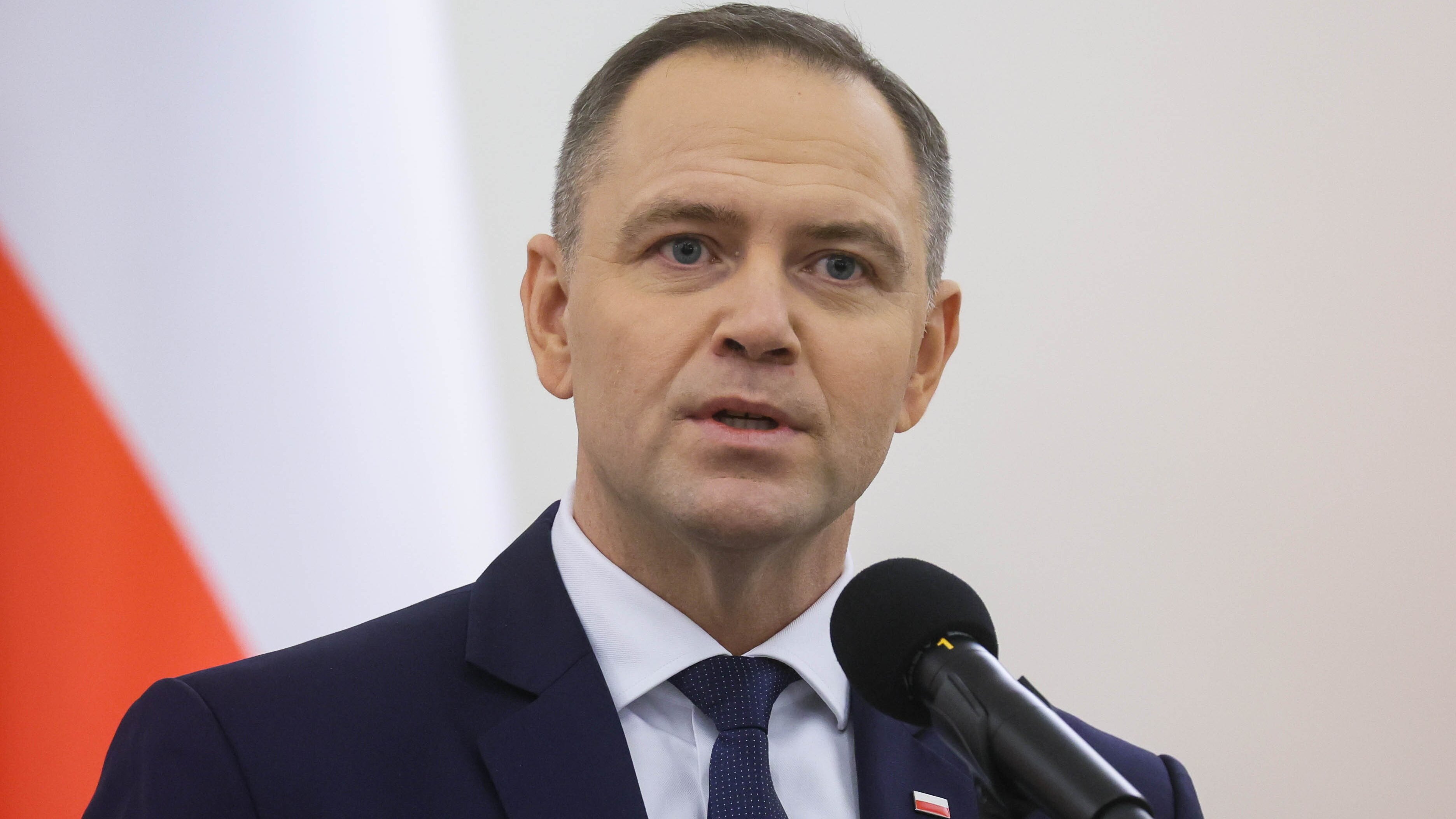 Starcie rządu z Karolem Nawrockim w sprawie służb specjalnych. Były ...