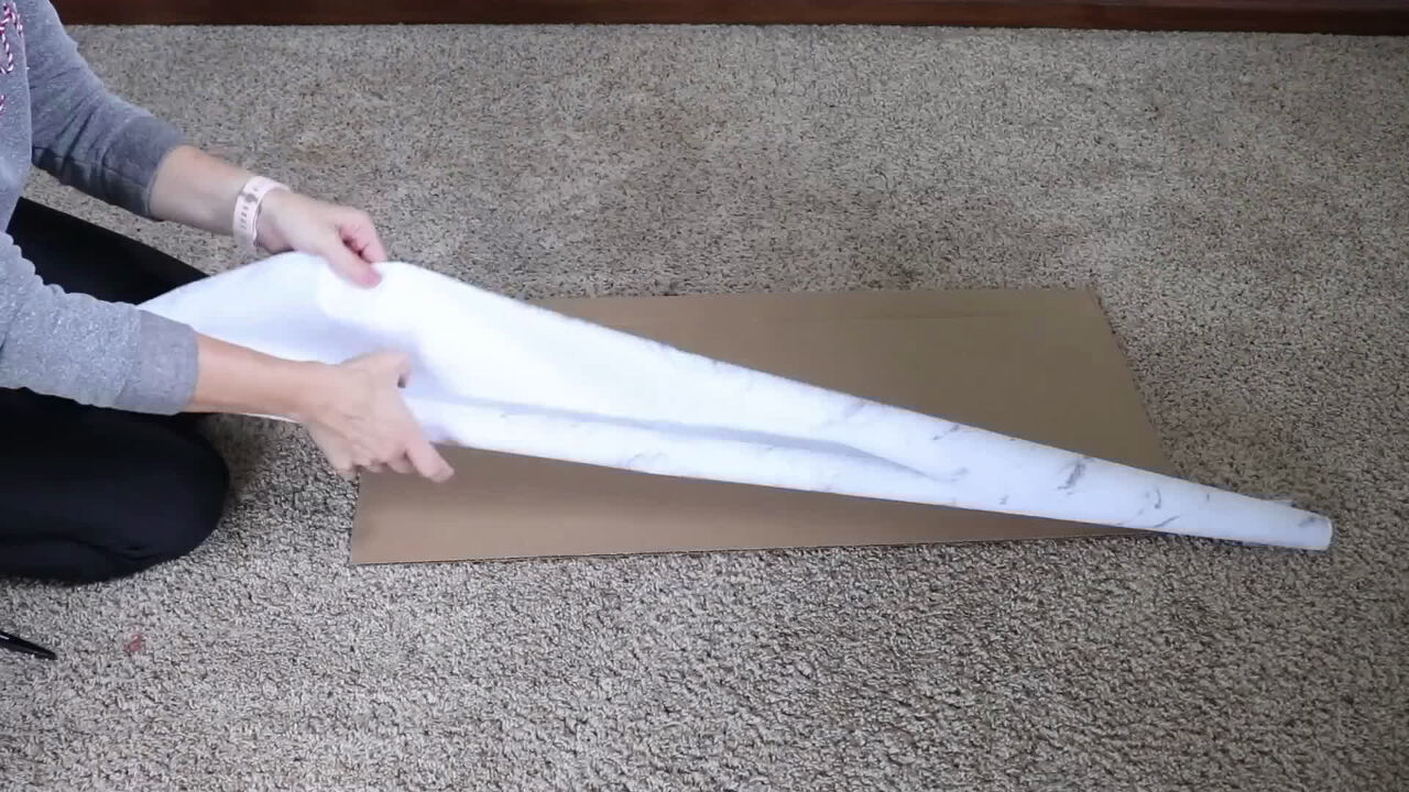 Cardboard Box To Christmas "Fireplace"