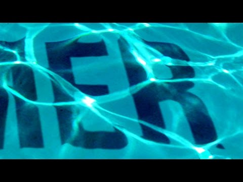 Photoshop tutorial: How to make underwater text & graphics!