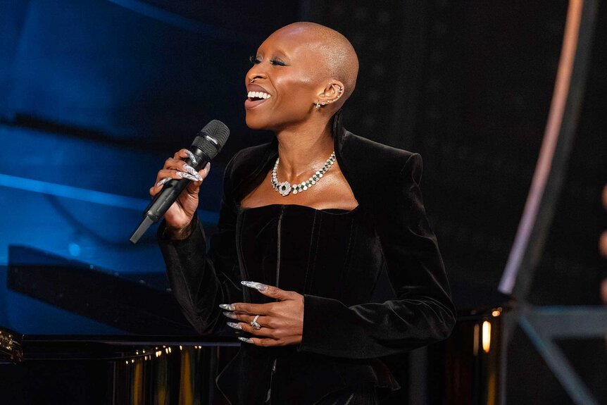 Cynthia Erivo's Proudly Bald and Has No Eyebrows on Purpose: "Why Does ...
