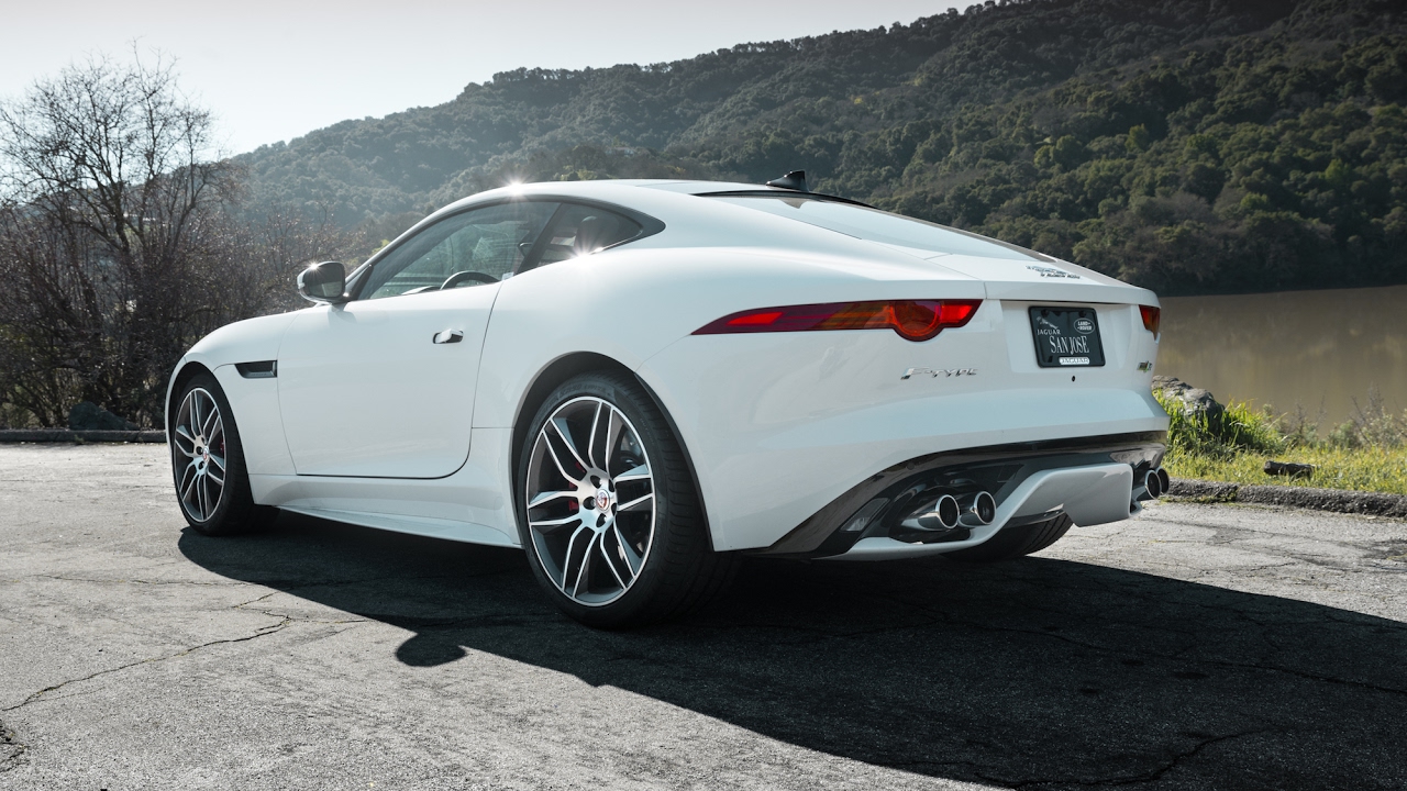 2016 Jaguar F-Type R coupe - but coupe or convertible?