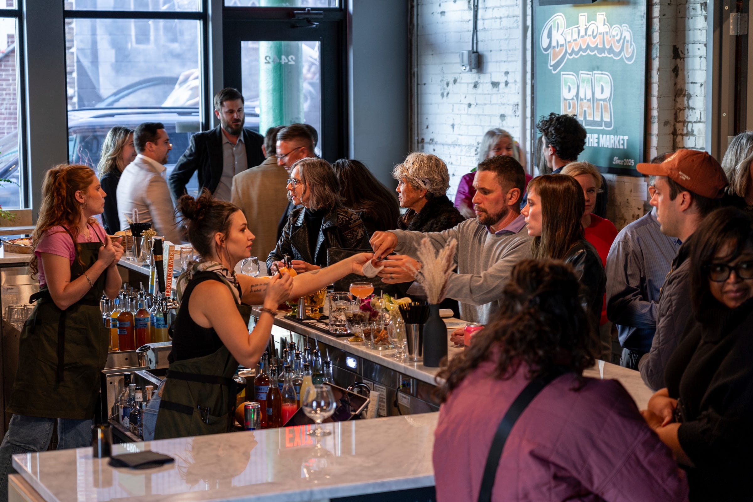Detroit’s all-new Marrow in the Market opens with chicken ‘sleeper dish ...