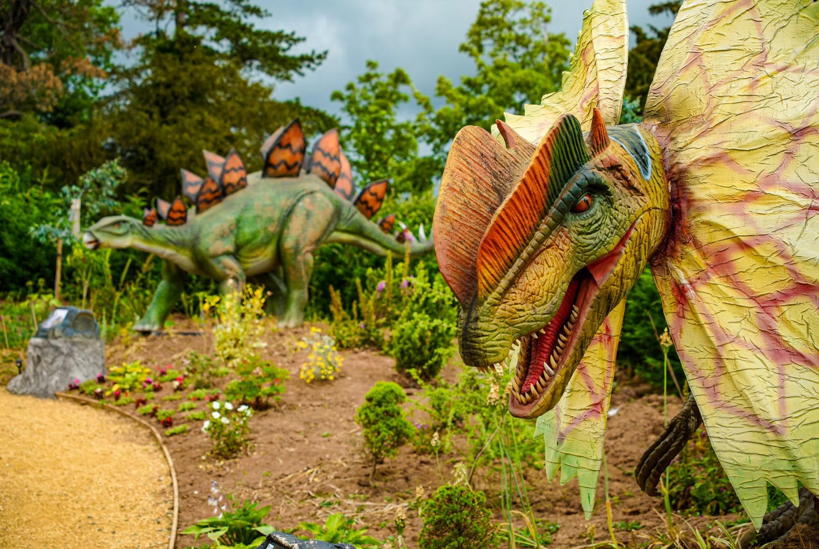 Dinosaur park told to limit screeches after complaints
