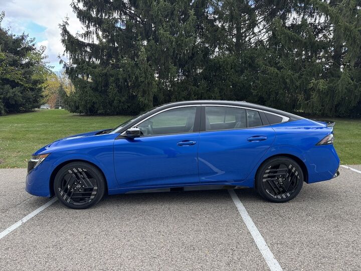 Wheely Great: Funky Wheel Designs on New Cars