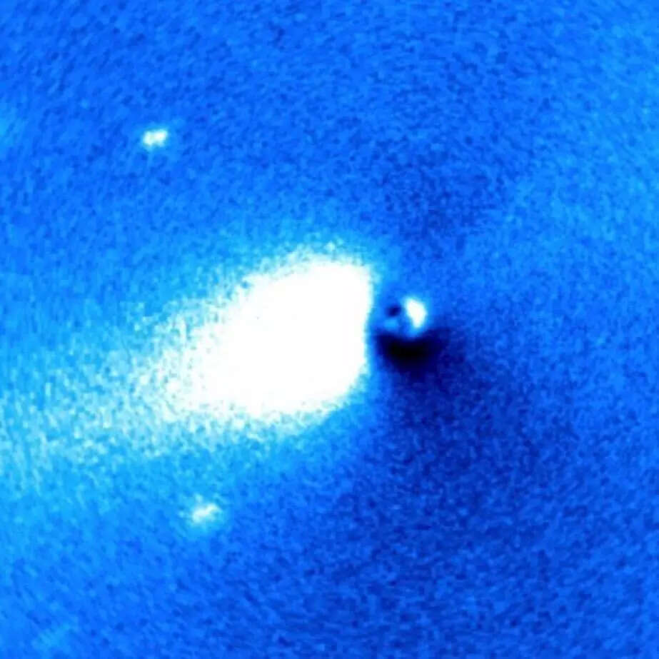 3I/ATLAS interstellar comet post-perihelion maneuver unnatural? New ...