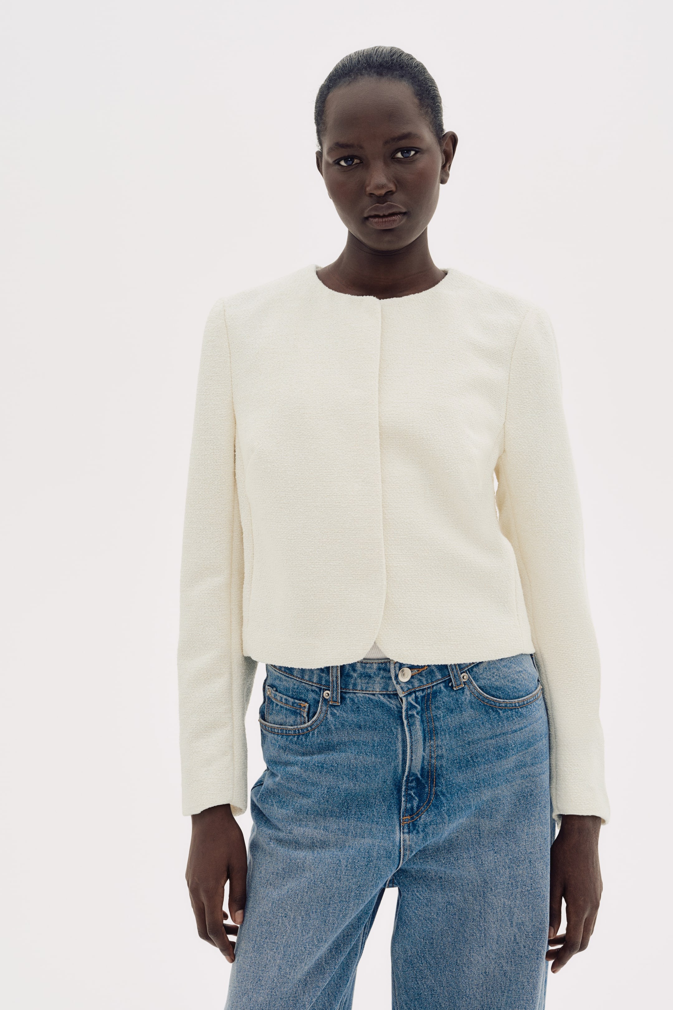 The Anti-Trend Color to Wear From Head to Toe This Winter (Hint: It's ...