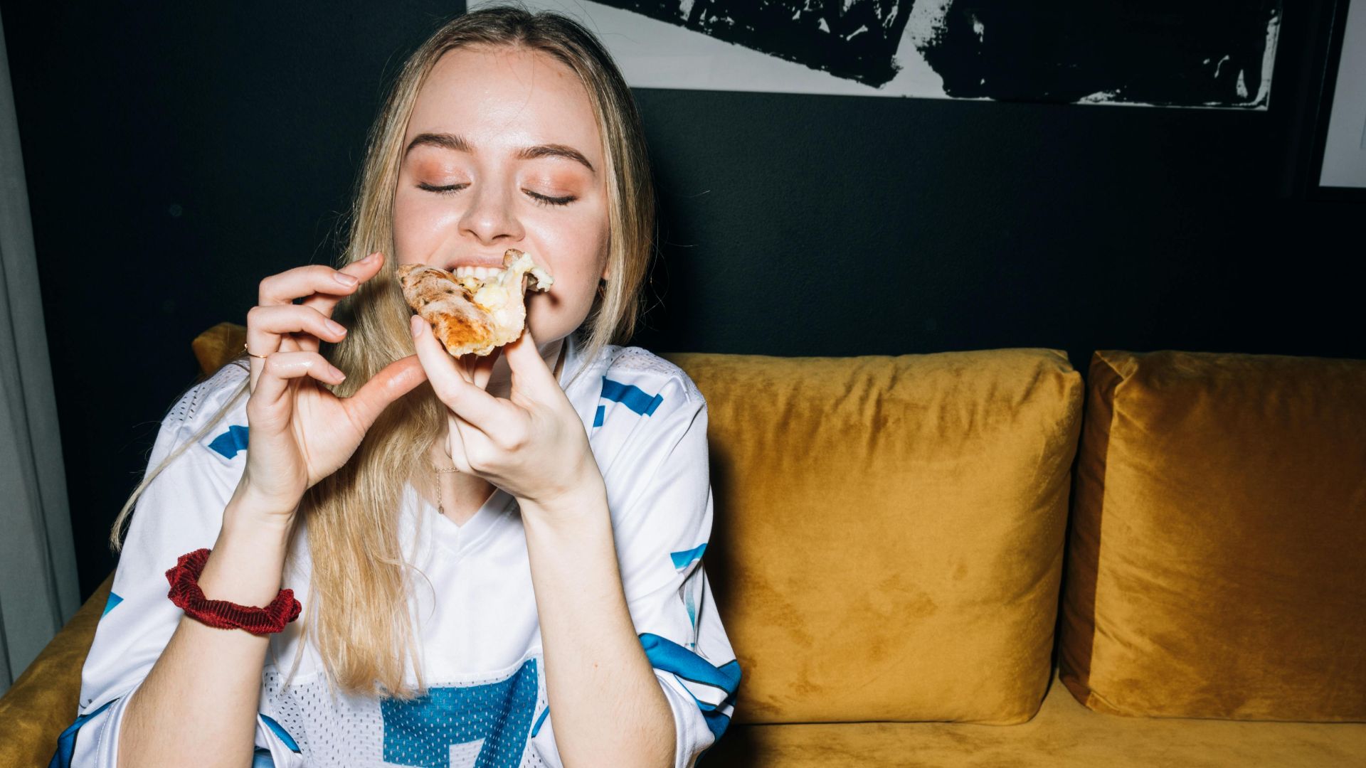Midnight Munchies Are Real—Here's Why You Get Snackish At Night