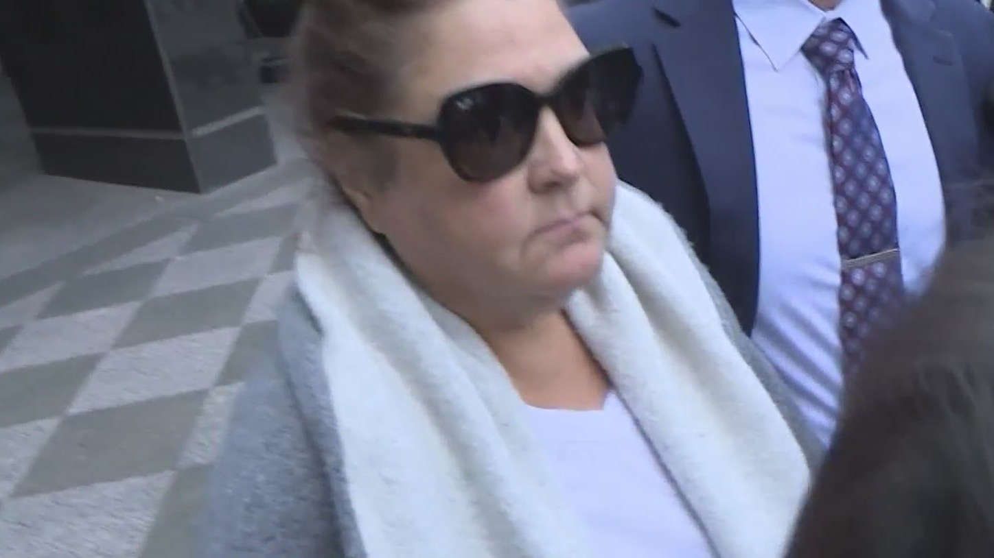 What those close to Dana Williamson are saying about her indictment