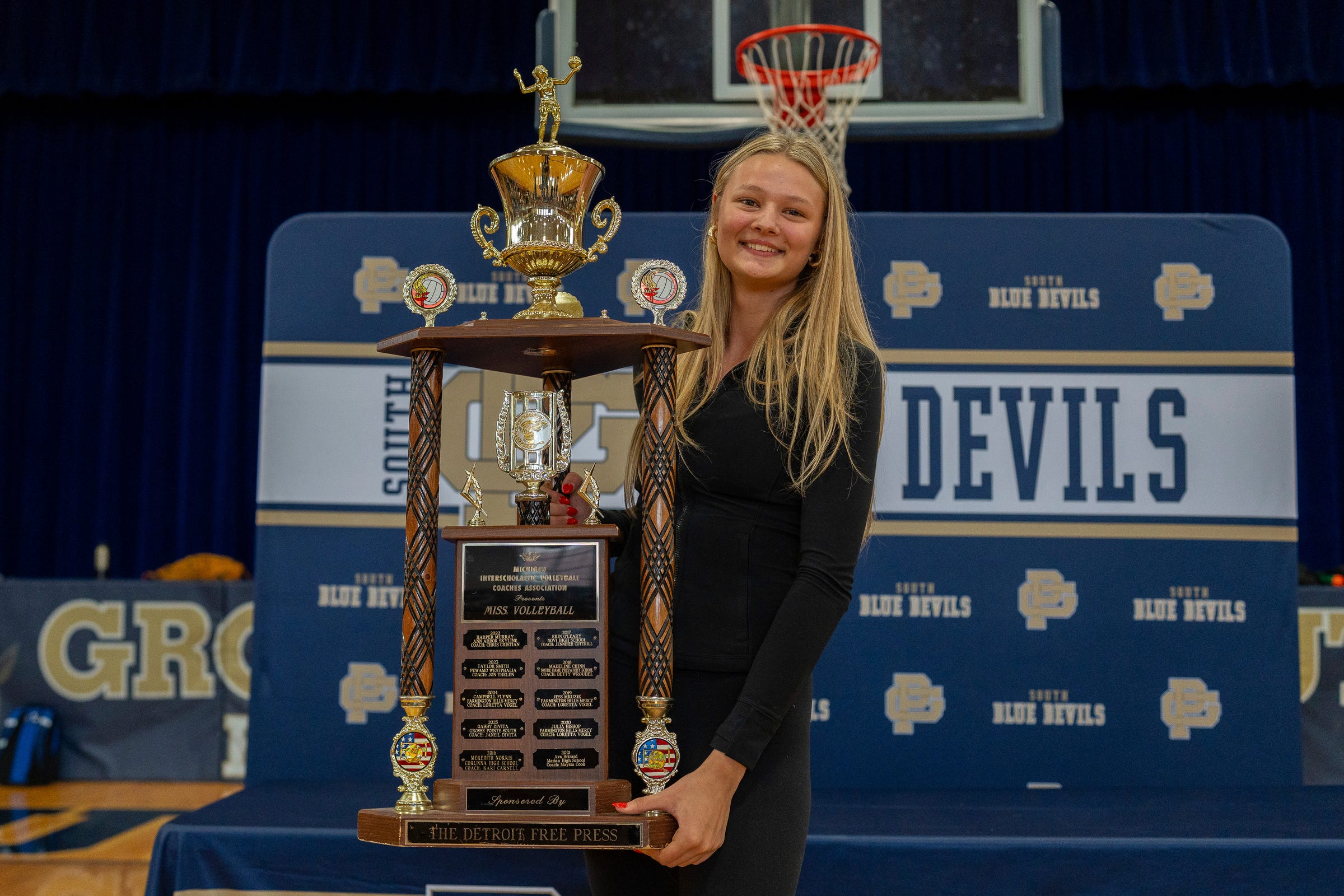 Grosse Pointe South's Gabby DiVita wins 2025 Miss Volleyball Award