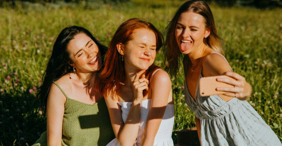 7 Things Women Say When They're Not Interested in Anything Serious