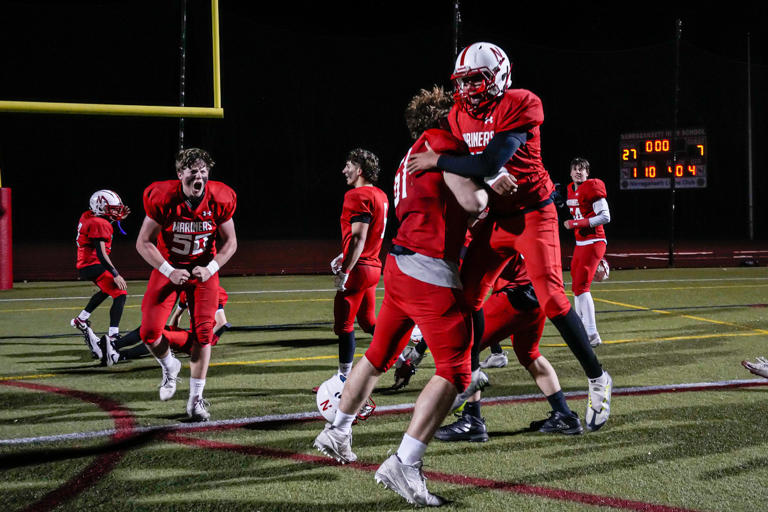 Narragansett is headed back to the D-IV Super Bowl. Here's how the ...