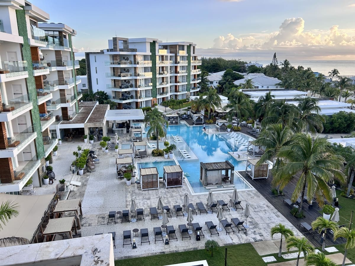 Alaia Belize Weekend Getaway