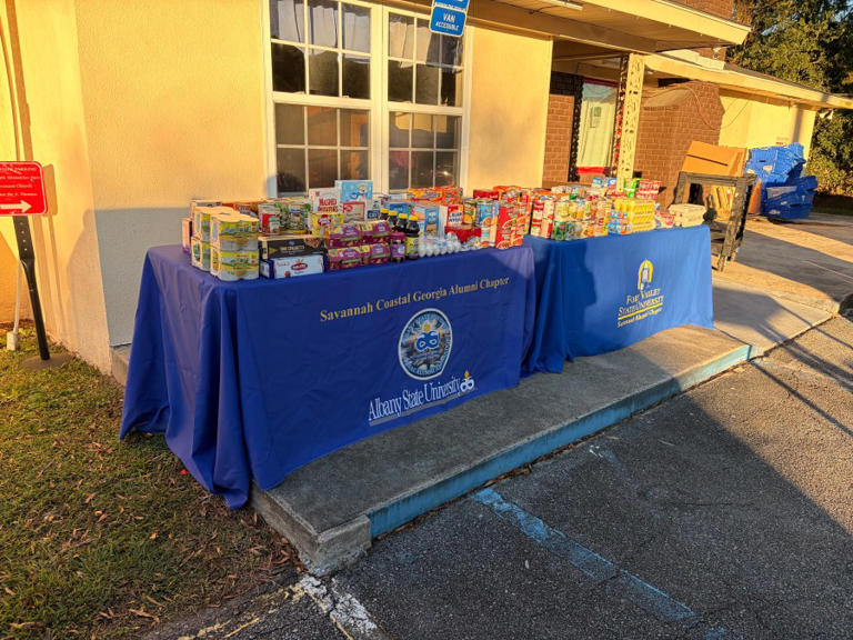 Rehobeth Ministries helps community with food bank donations