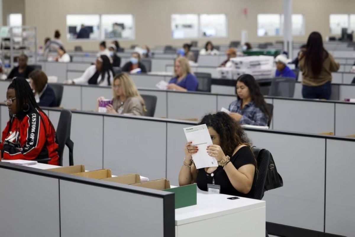 US govt sues to block California electoral map redraw