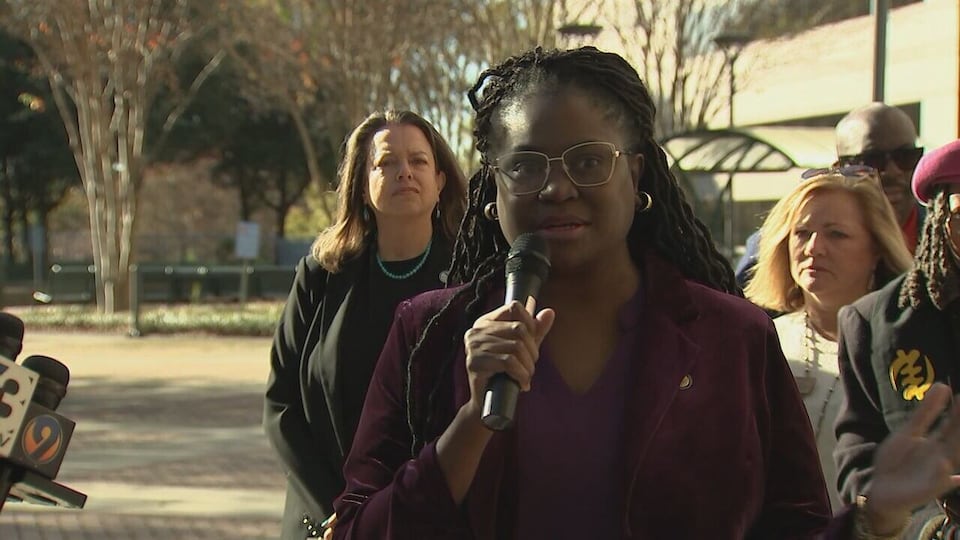 Local Democratic leaders respond to Border Patrol operations in Charlotte