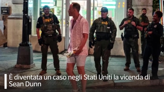 Il lancio del panino, l'arresto dopo 4 giorni e la vicenda giudiziaria ...