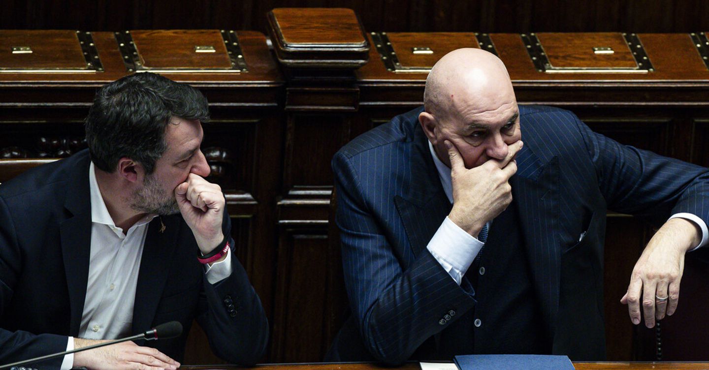 Armi a Kiev, Salvini frena. Scontro con Crosetto