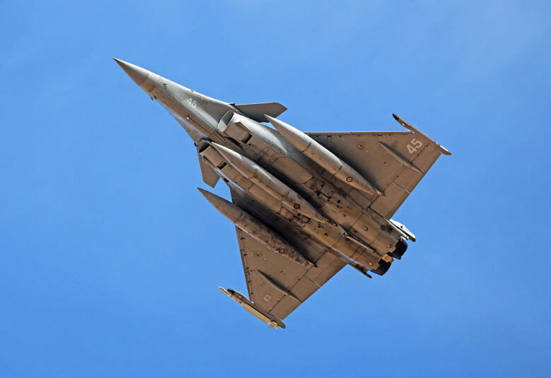 Frankrijk test met succes de nucleaire kruisraket ASMPA-R vanuit Rafale ...