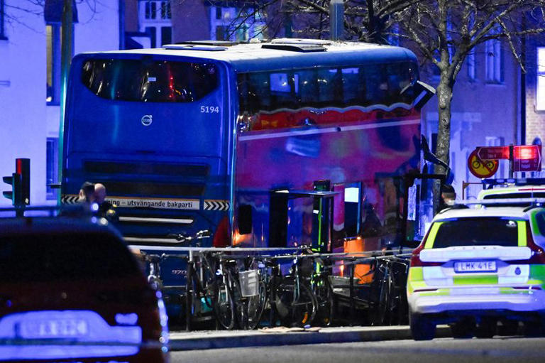 Bus crashes into shelter as multiple people dead after 'screams' heard ...