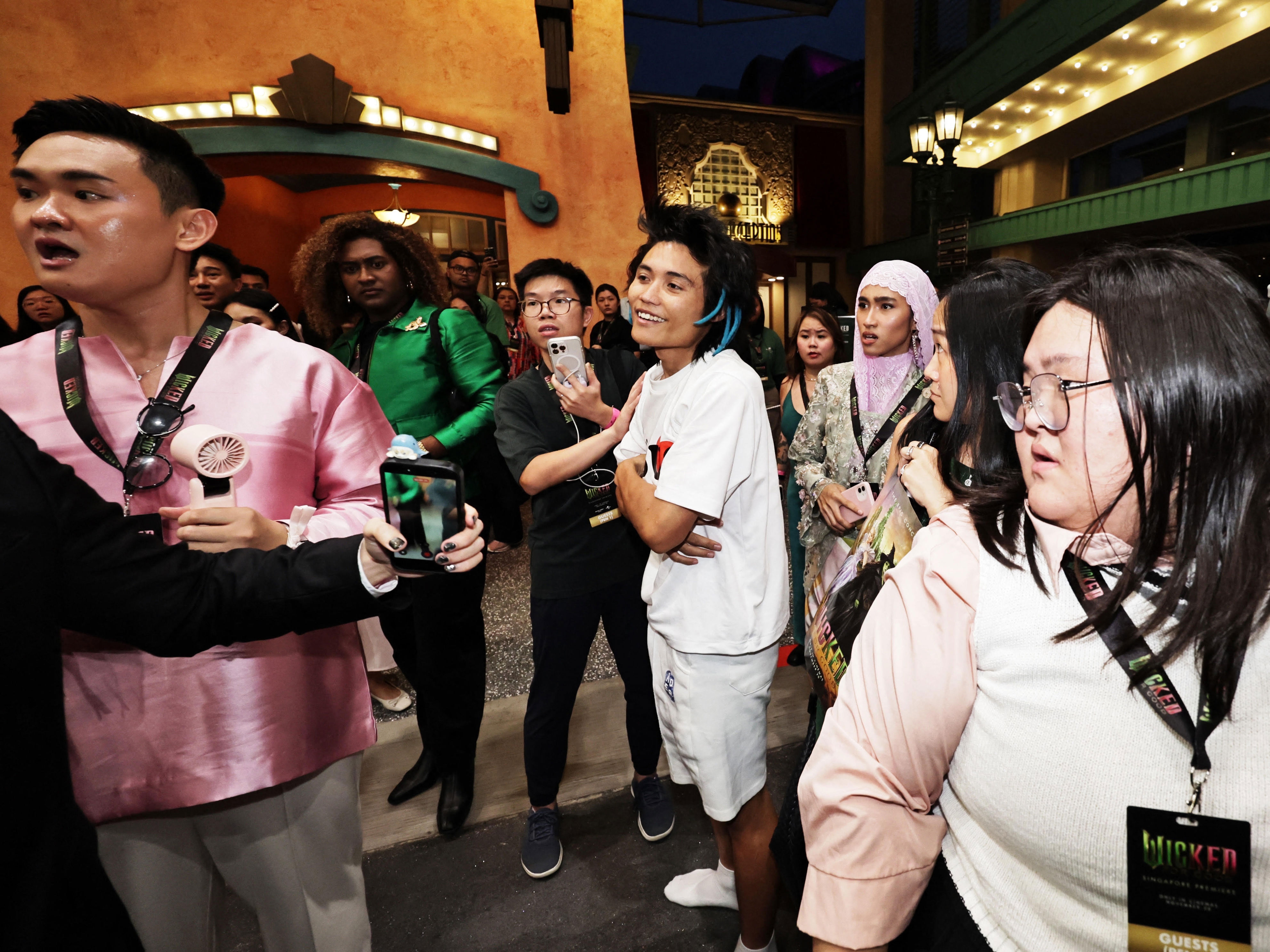 Fan who attacked Ariana Grande at ‘Wicked: For Good’ Singapore premiere ...