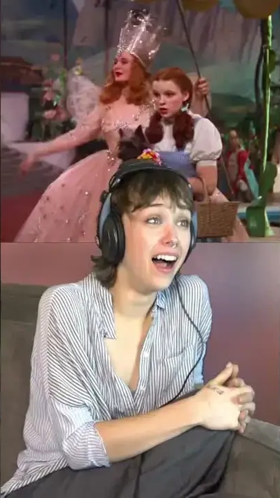 Nicki reacts to "I'll get you my pretty and your little dog too!" in ...