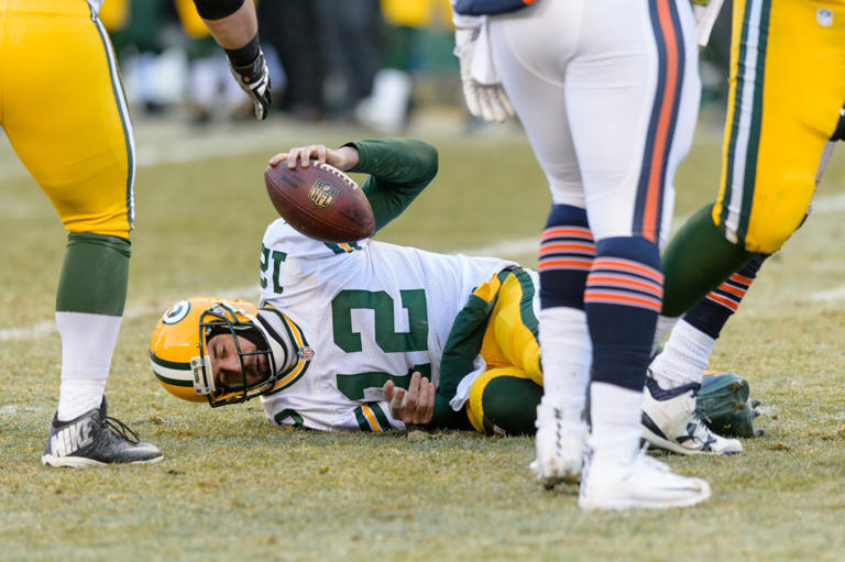 Aaron Rodgers’ net worth (& how he invests his NFL income)