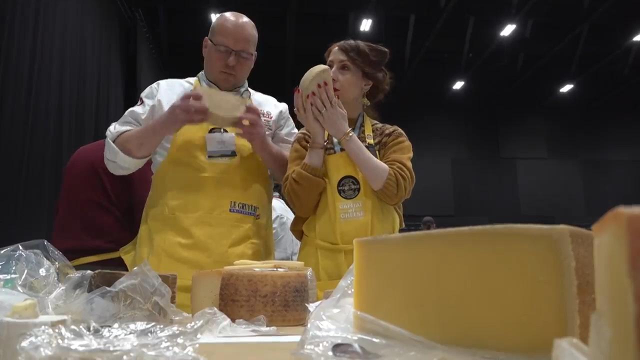 Hold your nose: thousands of dairy delicacies do battle at World Cheese ...