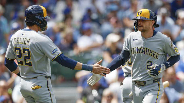 2 Brewers who received votes for the 2025 NL MVP Award